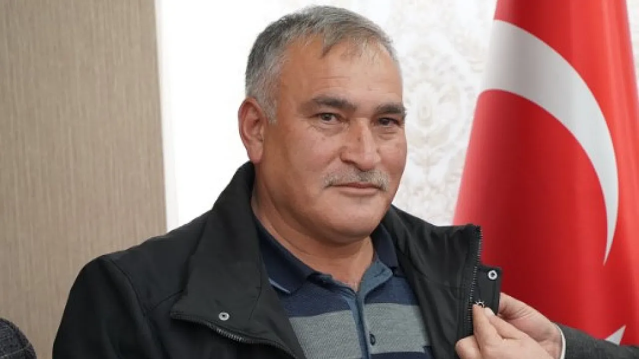 Büyük Birlik Partisi'nde şok istifa! Büyük Birlik Partisi'nde şok istifa!